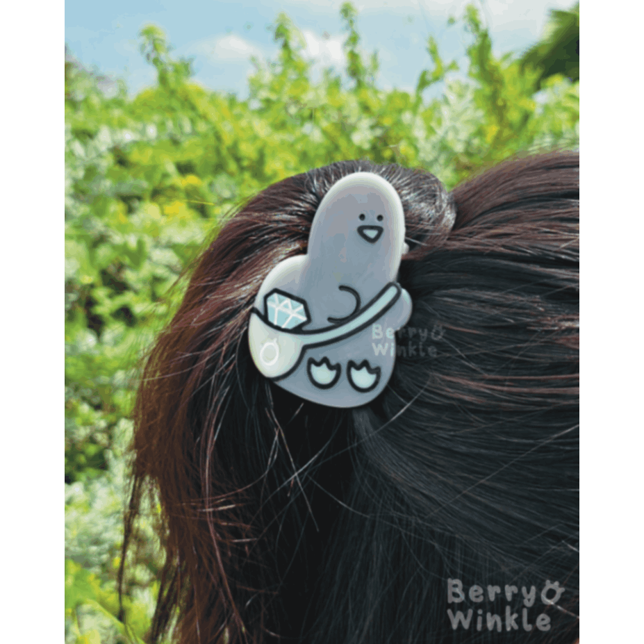 Crow Boi Hair Claw — PaperMarket