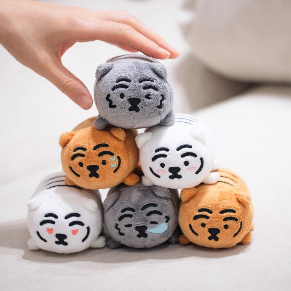 Muzik Tiger Block Tigers Plush Stacking Toys - White Tiger Blushing Fa ...